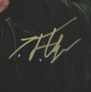 Patrick Flueger Patrimonio neto, novia, edad, hechos y más